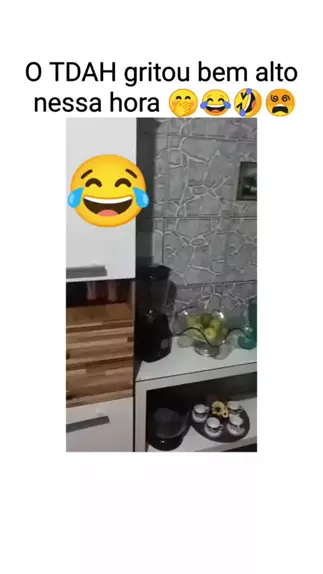 cuando es alto flaco meme