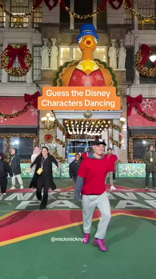 disney characters dancing gif | Discover